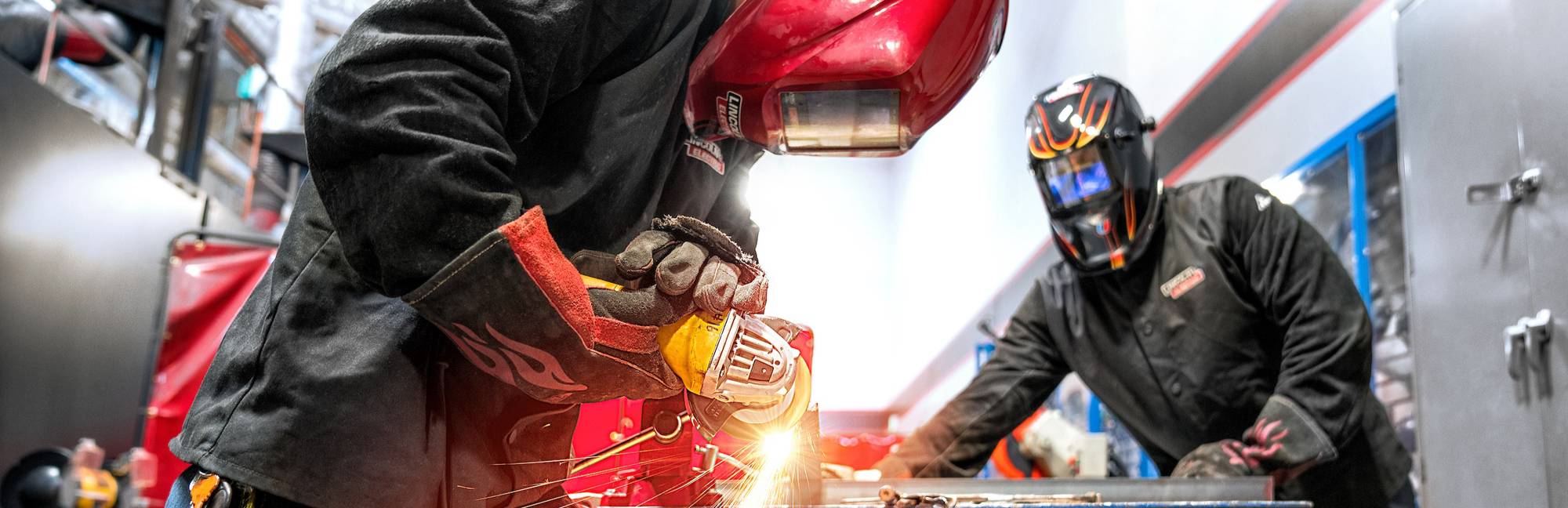 Universal Technical Institute - Bloomfield - Niche