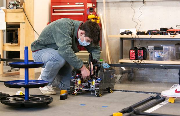 Waring School in Beverly, MA - Niche