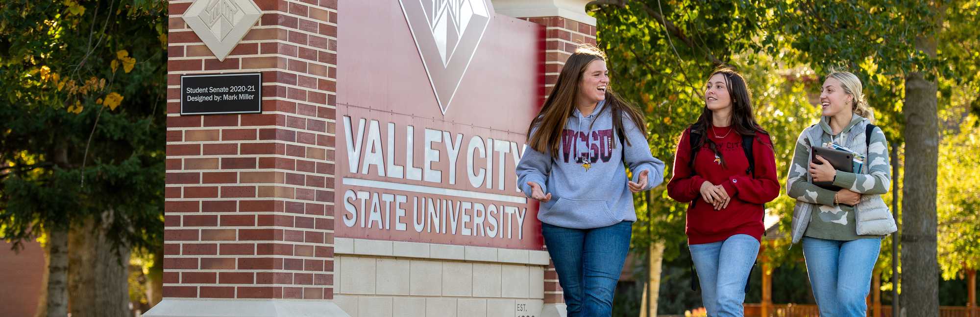 Valley City State University Logo
