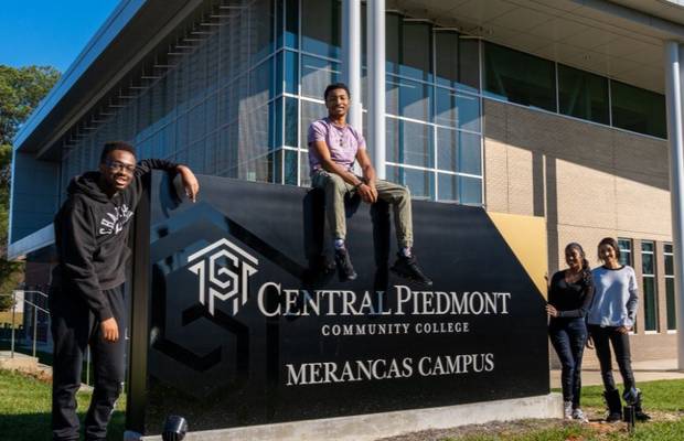 Merancas Middle College High in Huntersville, NC - Niche